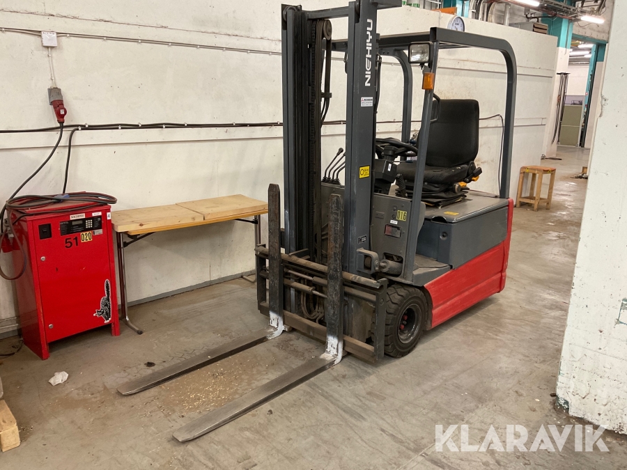 Truck Nichiyu Fbt515p-65bc-330, Skellefteå, Klaravik auktio