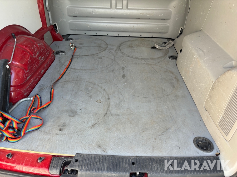 Skåpbil Volkswagen Tranporter, Tyresö, Klaravik auktioner