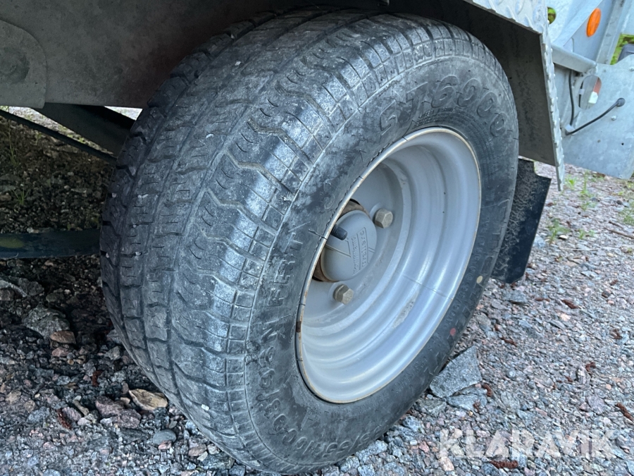 Maskinsläp Ifor Williams Trailers GH94, Karlskoga, Klaravik