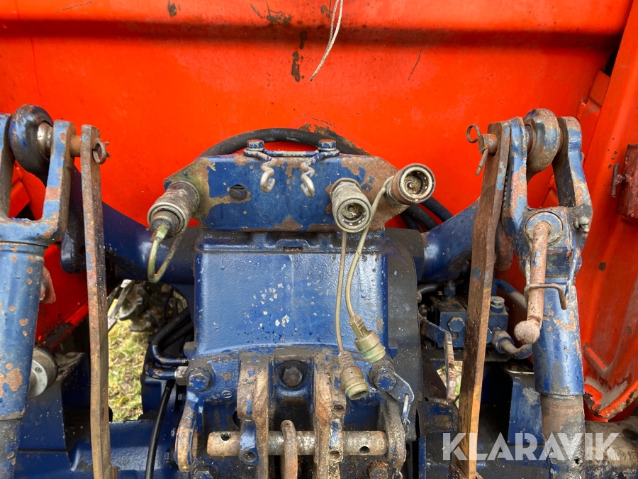 Traktor Same CENTURION 75, Essunga, Klaravik auktioner