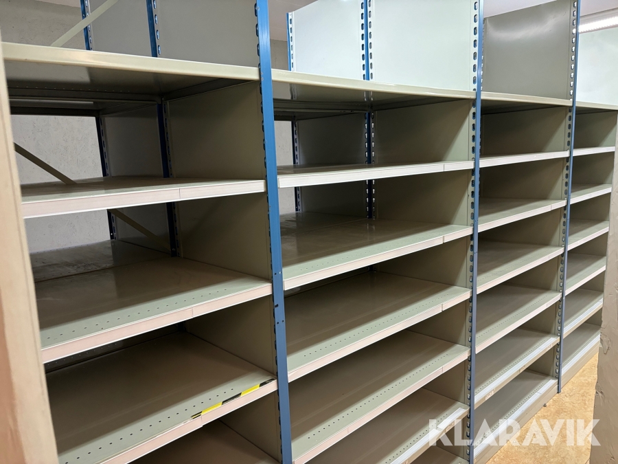Hyllsystem plåt djup 60 cm, Ulricehamn, Klaravik auktioner