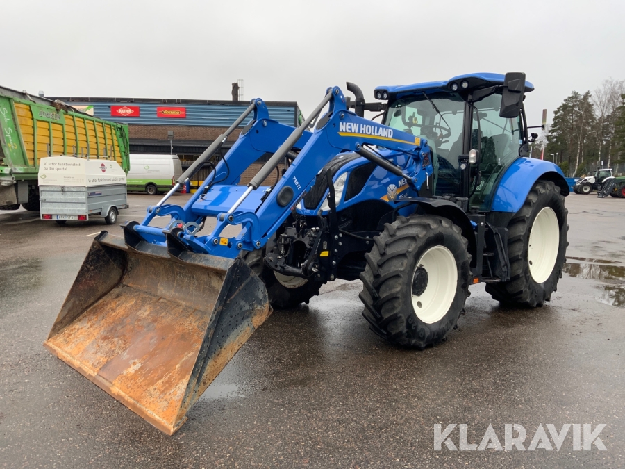 Traktor New Holland T6.145 Dynamic commander, Vetlanda,
