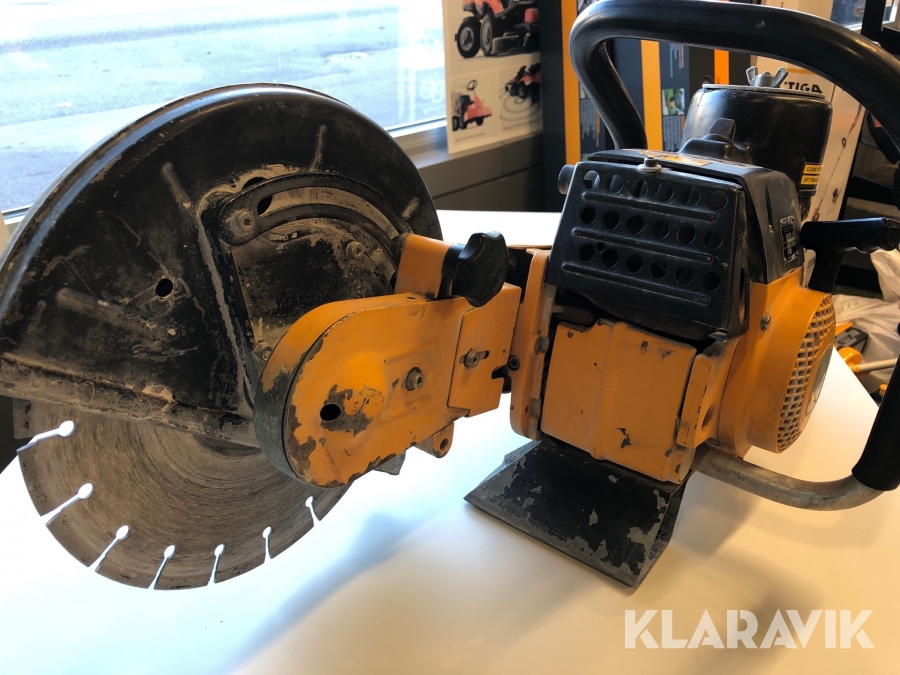 Klaravik Auktioner | Betongkap Wacker BTS11