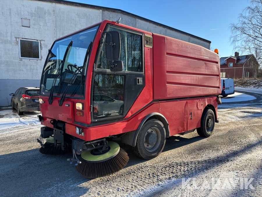 Sopmaskin Bucher CC 5000, Nässjö, Klaravik auktioner