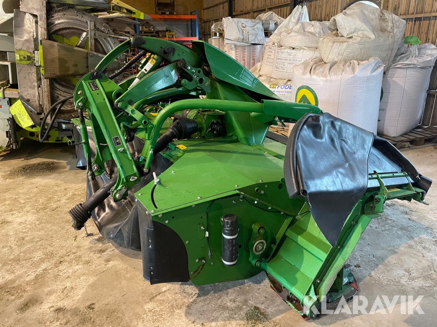 Frontslåtterkross John deere F350R, Eksjö, Klaravik auktione