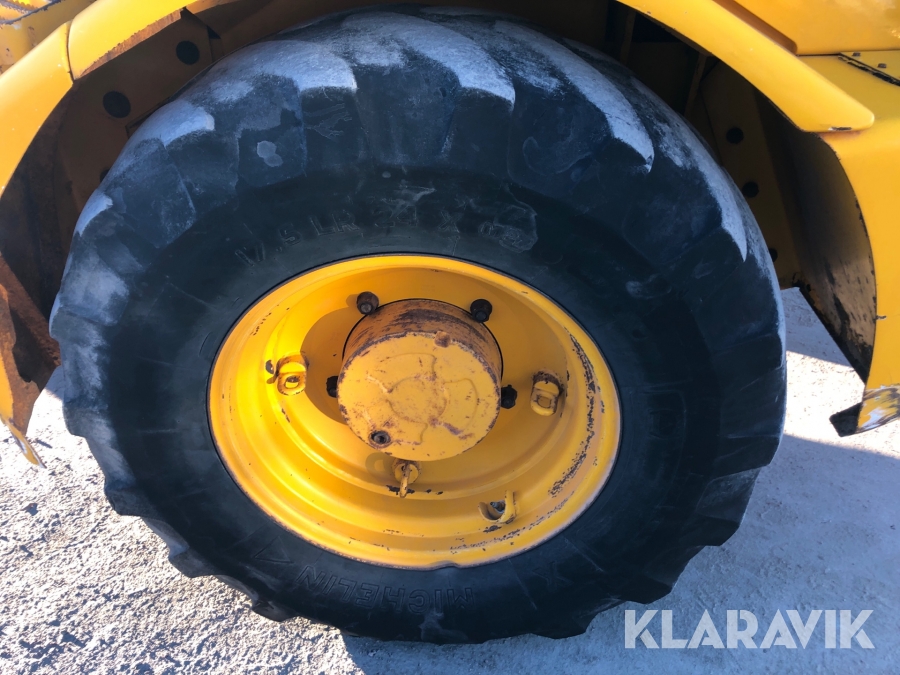 Teleskoplastare JCB TM300