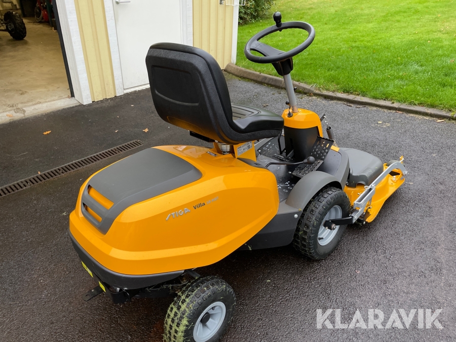 Gräsklippare Stiga V 301, Mark, Klaravik auktioner