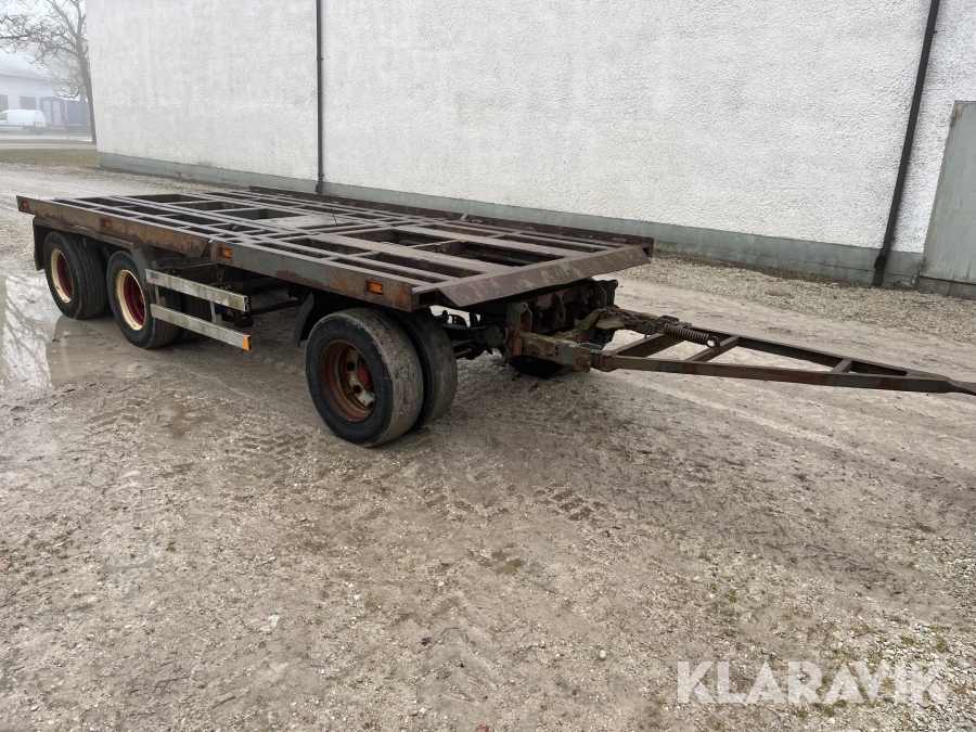 3-axlat släp med tipp, Gotland, Klaravik auktioner