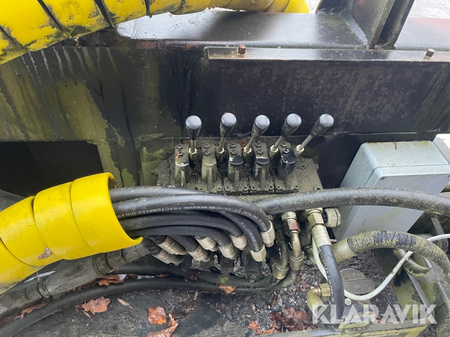 Slagkraft kompakt med Cranab kran, Örebro, Klaravik auktione