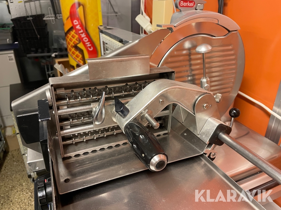 Automatisk Skärmaskin Berkel 834 EPB stacker, Vimmerby, Klar