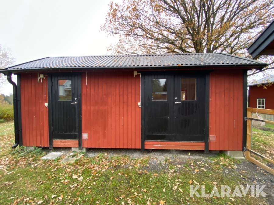Klaravik Auktioner | Hönshus / Friggebod