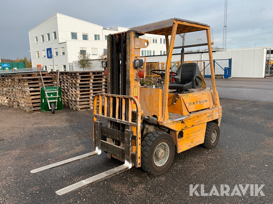 Motviktstruck Datsun FD105, Åstorp, Klaravik auktioner