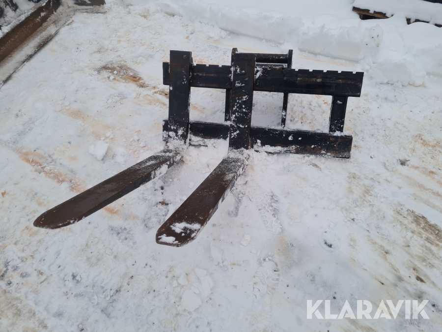 Klaravik Auktioner | Gafflar SE Equipment