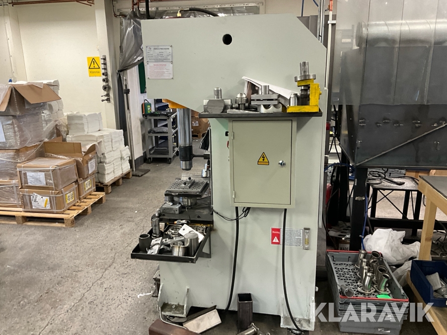 C-press Zhongyou Y041-401, Boden, Klaravik auktioner