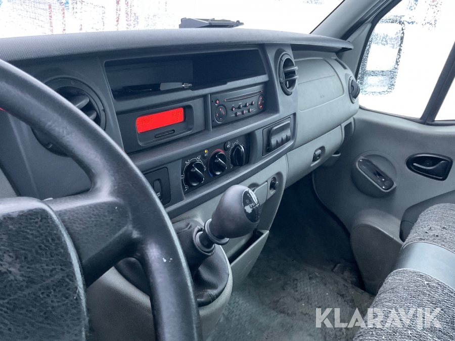Klaravik Auktioner | Lätt lastbil Renault Master
