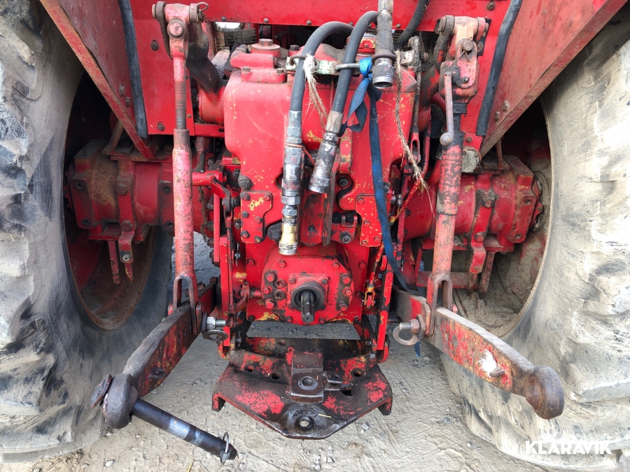Traktor Volvo BM T800
