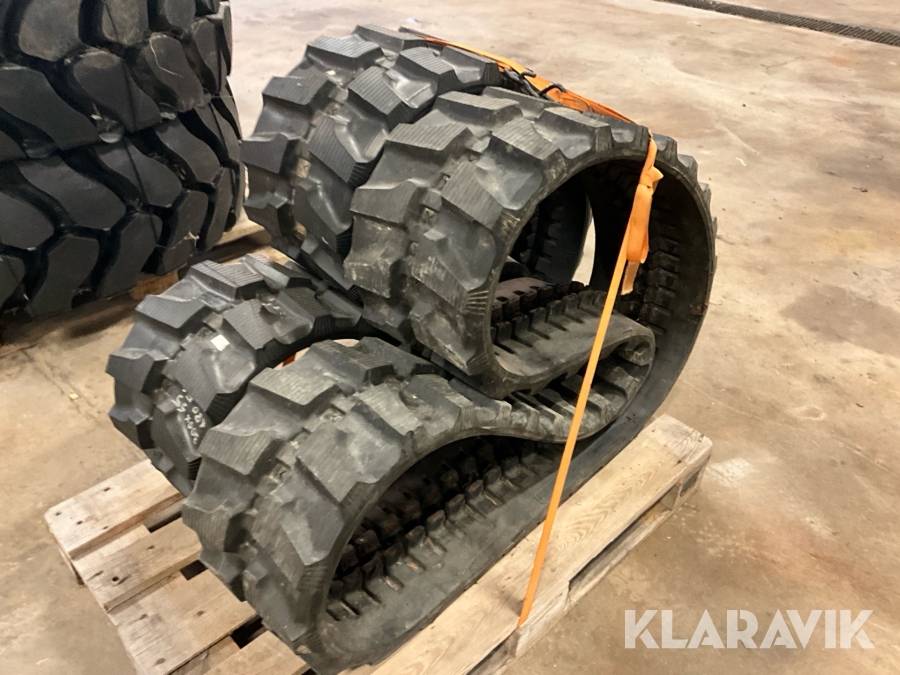 Gummilarver Bridgestone 300x55 x80 FS, Överkalix, Klaravik a