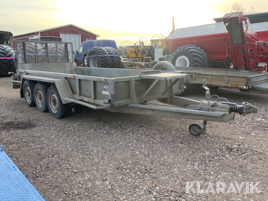 Släp 3-Axlat Ifor Williams GPI46 TRI, Skövde, Klaravik aukti