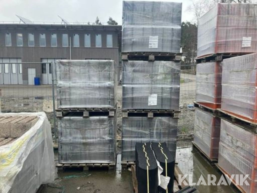 Takpannor Monier Airlox, Nacka, Klaravik auktioner