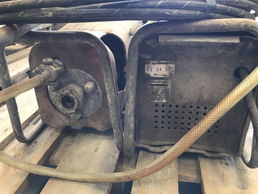 Klaravik Auktioner | Swellex pump luftdrivna