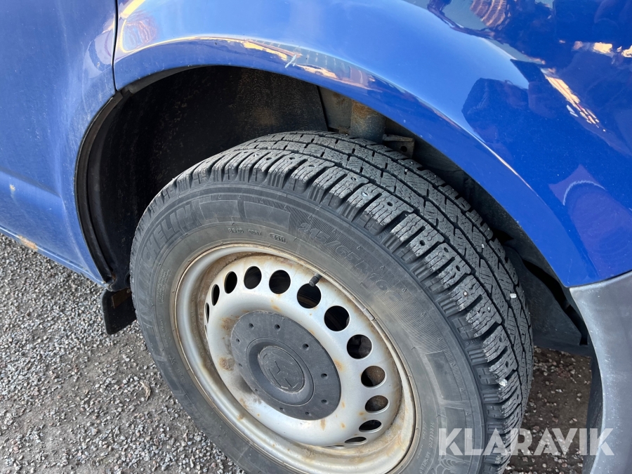 Pickup Volkswagen Transporter T5 2.0 TDI Pickup (102hk), Sal
