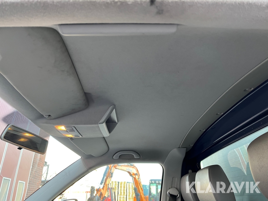 Pickup Volkswagen Transporter T5 2.0 TDI Pickup (102hk), Sal