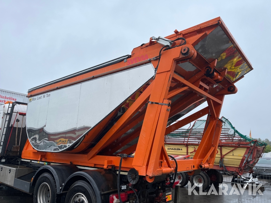 Högtippsbalja på lastväxlarram CMT, Linköping, Klaravik aukt