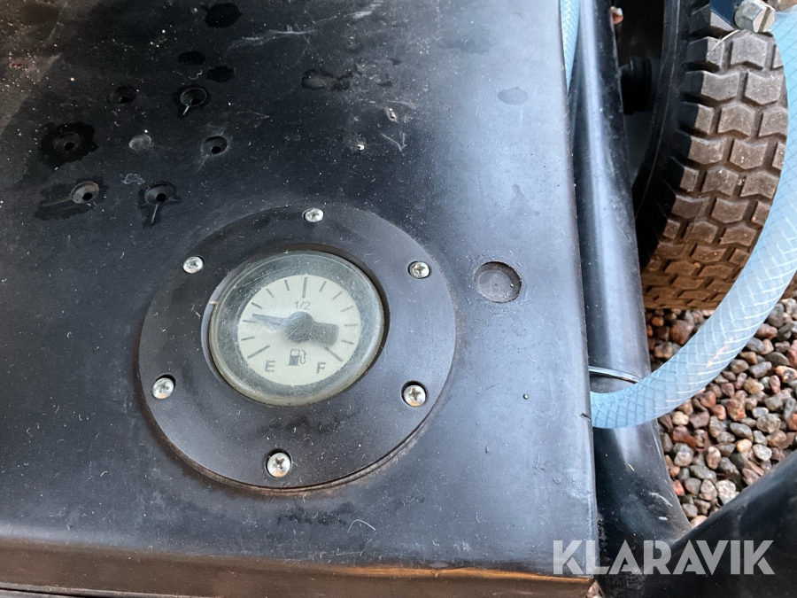 Högtryckstvätt bensindriven Comet FDX xtreme 15/500, Nyköpin